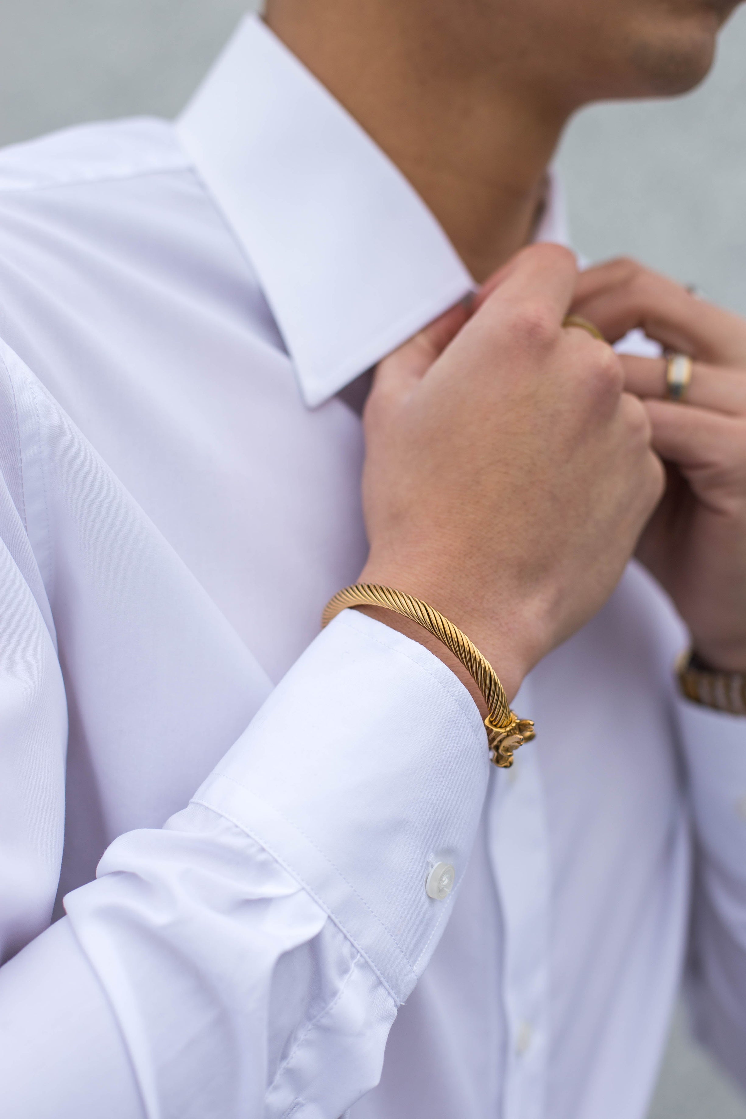 How to Make a Shirt Collar Stand Up: 5 Quick Fixes – Nimble Made