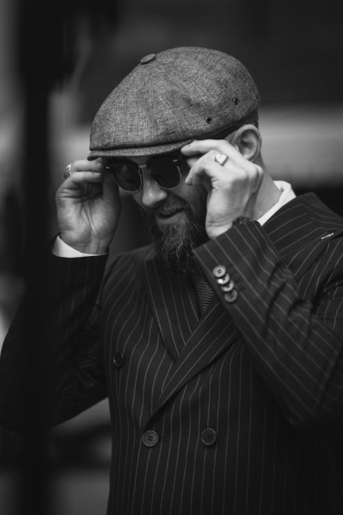 Flat Cap | Men's Hat Style Explained & How to Style It - Nimble Made